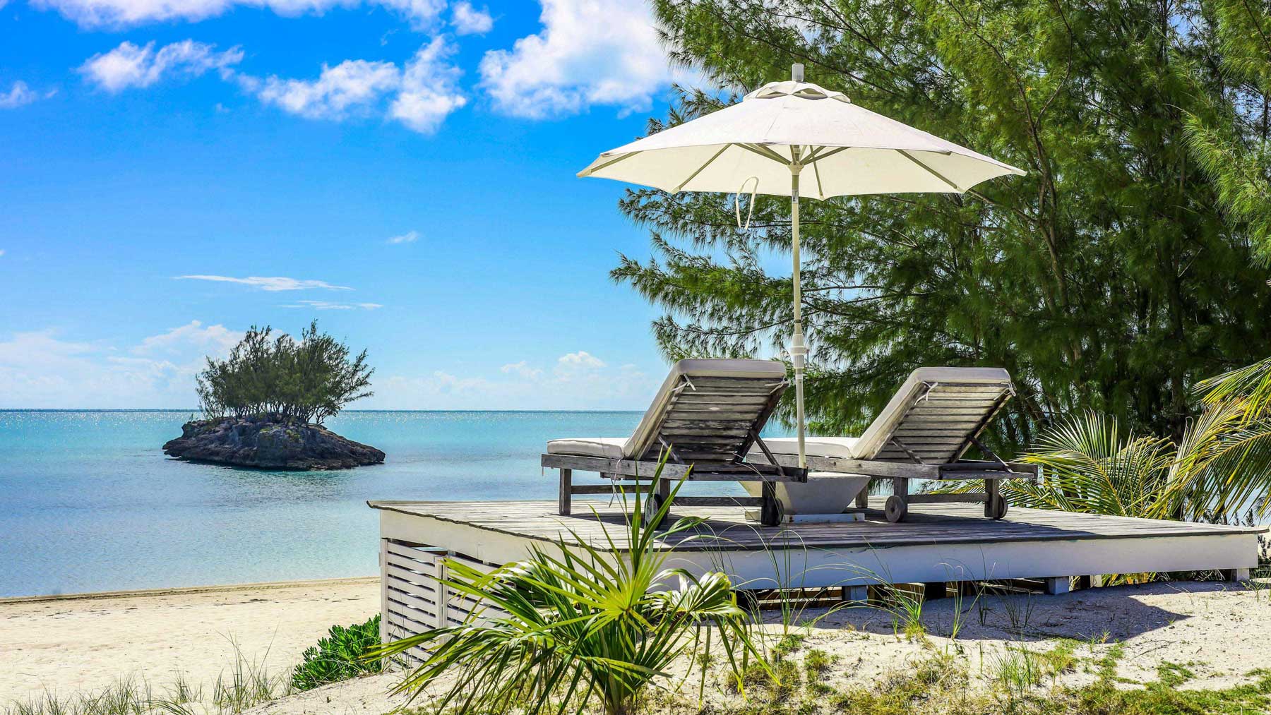 Bahama Time - Glass Window Villas